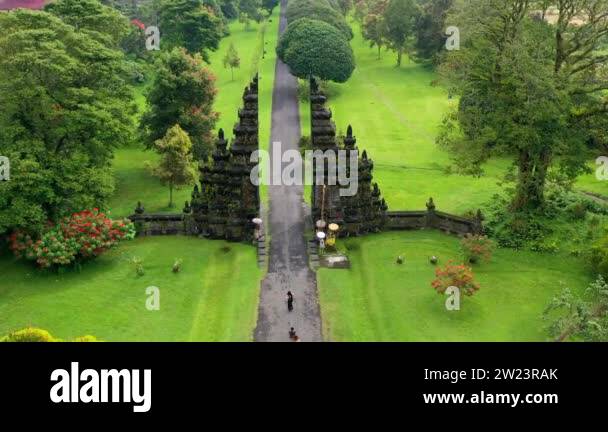 Handara indonesia Stock Videos & Footage - HD and 4K Video Clips - Alamy