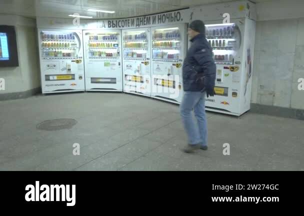 People front of vending machine Stock Videos & Footage - HD and 4K ...
