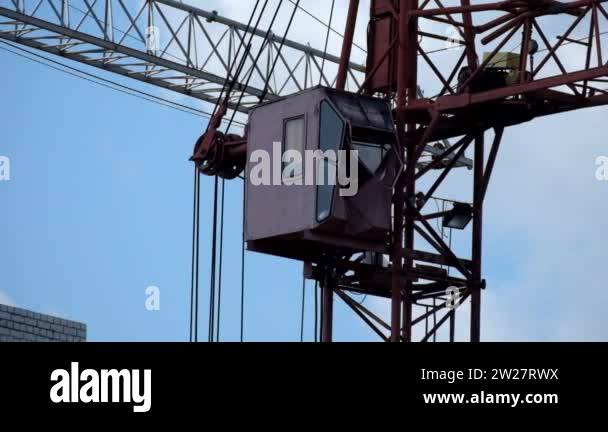 Cab old crane Stock Videos & Footage - HD and 4K Video Clips - Alamy