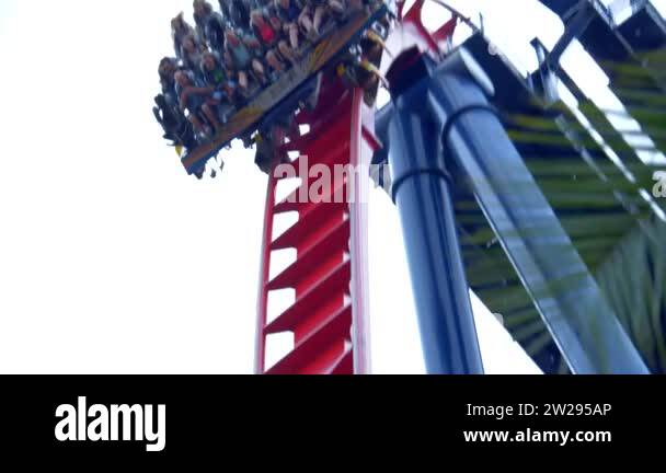 Roller coaster drop Stock Videos & Footage - HD and 4K Video Clips - Alamy