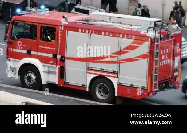 Italian fire truck Stock Videos & Footage - HD and 4K Video Clips - Alamy