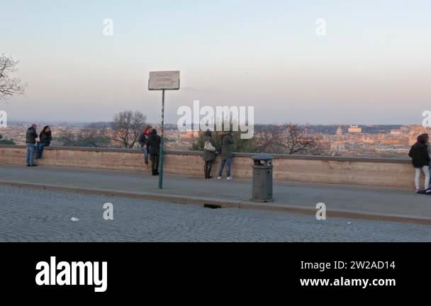 Piazza garibaldi Stock Videos & Footage - HD and 4K Video Clips - Alamy