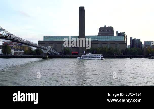 The tate modern and river thames Stock Videos & Footage - HD and 4K ...