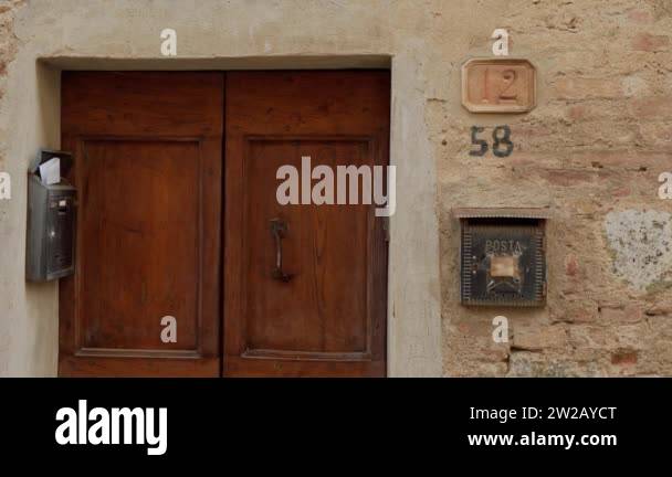 Eight plates Stock Videos & Footage - HD and 4K Video Clips - Alamy