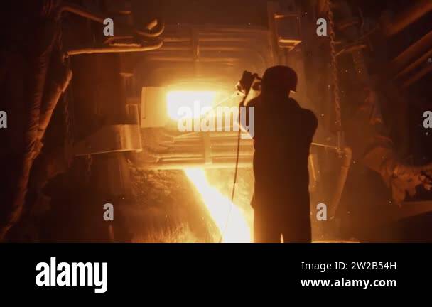 Metallurgist Job Worker In A Steel Plant Hot Molten Metal Pouring ...