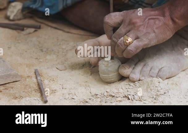 Indian god tools Stock Videos & Footage - HD and 4K Video Clips - Alamy