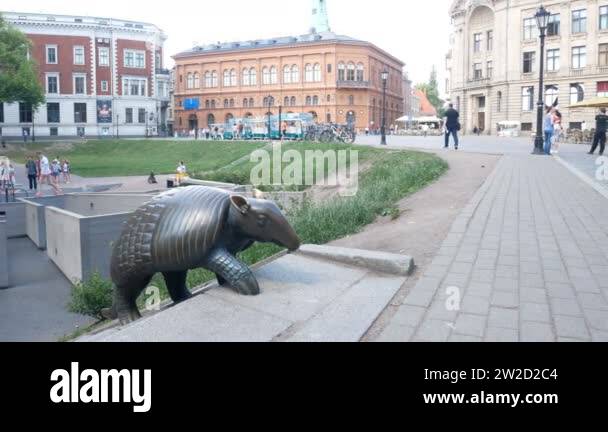Statue in riga latvia Stock Videos & Footage - HD and 4K Video Clips ...