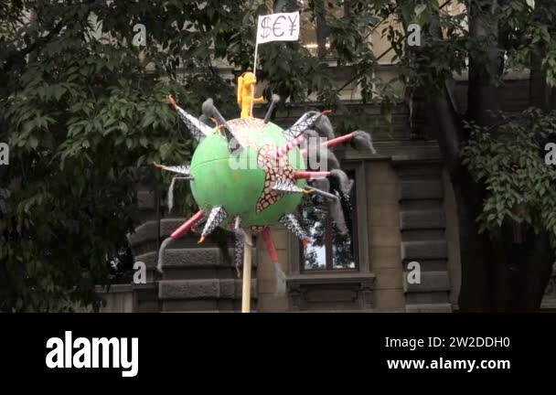 Paper mache model Stock Videos & Footage - HD and 4K Video Clips - Alamy