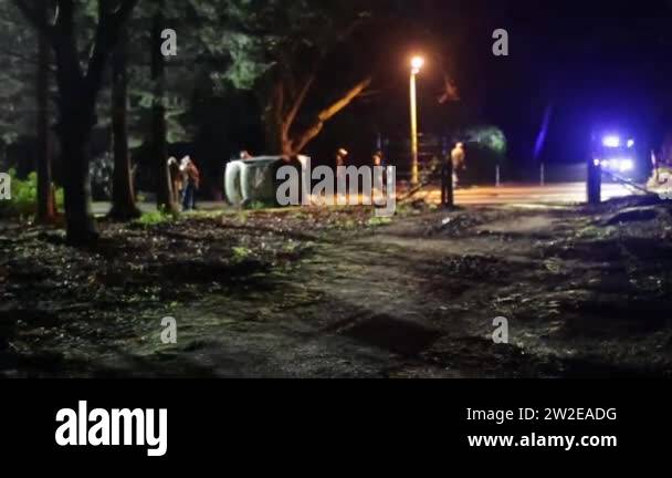 Car crash at night Stock Videos & Footage - HD and 4K Video Clips - Alamy