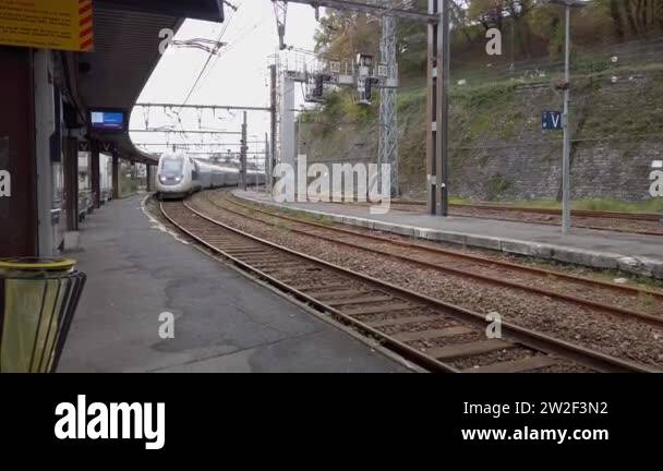 Tgv inoui Stock Videos & Footage - HD and 4K Video Clips - Alamy