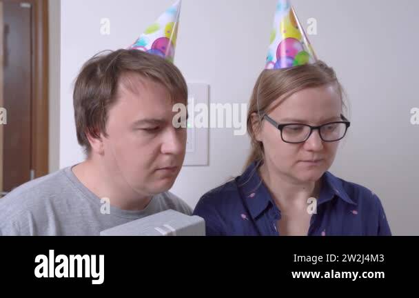 Bewildered face Stock Videos & Footage - HD and 4K Video Clips - Alamy