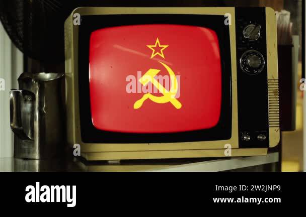 Old ussr flag Stock Videos & Footage - HD and 4K Video Clips - Alamy