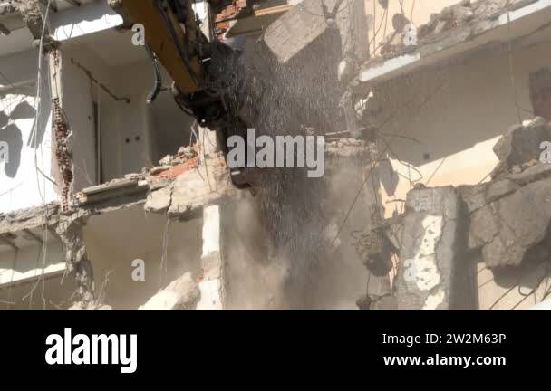 The rear column Stock Videos & Footage - HD and 4K Video Clips - Alamy