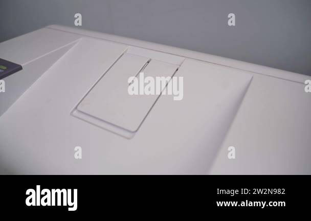 Wanted list Stock Videos & Footage - HD and 4K Video Clips - Alamy