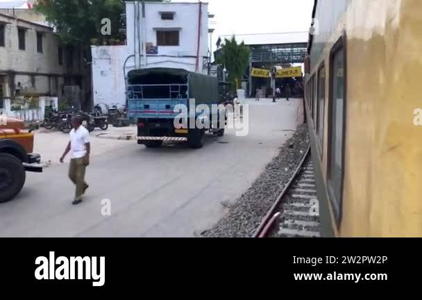 Garib rath express Stock Videos & Footage - HD and 4K Video Clips - Alamy