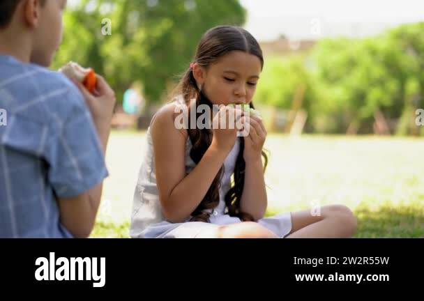 Kids eat free Stock Videos & Footage - HD and 4K Video Clips - Alamy