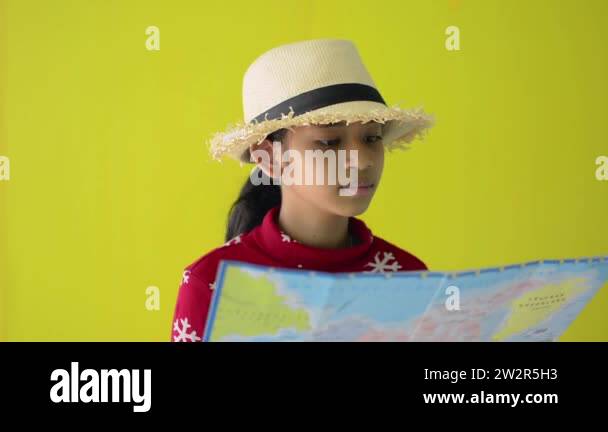 Funny map reading Stock Videos & Footage - HD and 4K Video Clips - Alamy