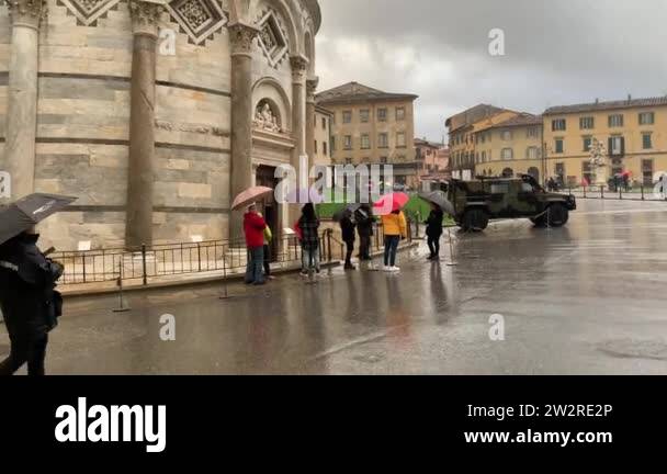 PISA, ITALY - JANUARY 27, 2020. Leaning Tower of Pisa in heavy rain ...