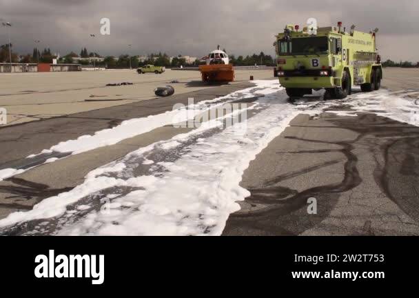 Crash tender Stock Videos & Footage - HD and 4K Video Clips - Alamy