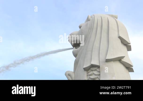 4k, Merlion is a mythical creature with the head of a lion and the body ...