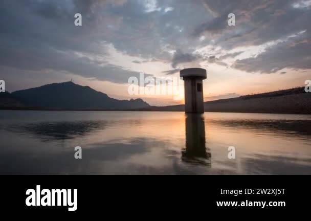 Time lapse reflection sunset Mengkuang dam the largest water capacity ...