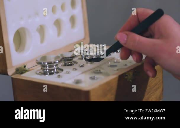 Electronic scale calibration procedure. Weighing scale calibration ...