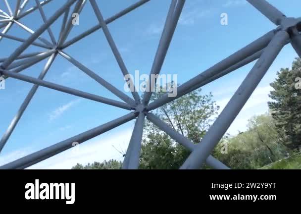 Geodesic pattern Stock Videos & Footage - HD and 4K Video Clips - Alamy