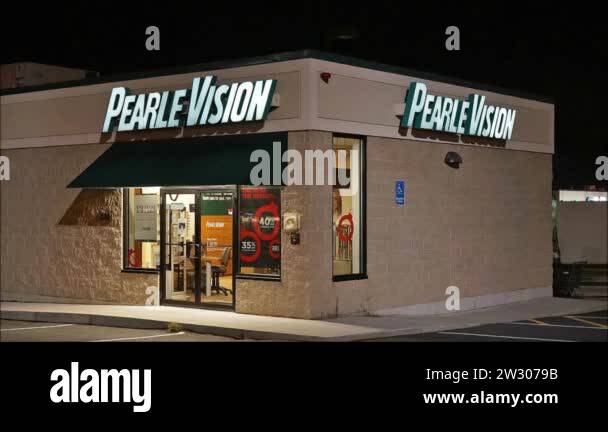 Vision center Stock Videos & Footage - HD and 4K Video Clips - Alamy