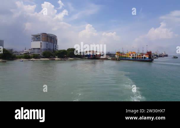 Ferry congestion Stock Videos & Footage - HD and 4K Video Clips - Alamy