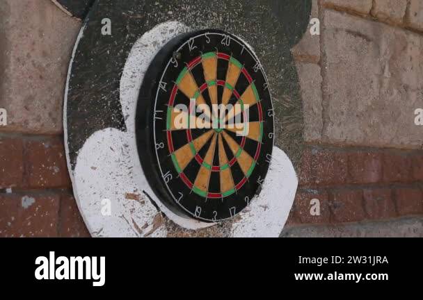 Dartboard side view Stock Videos & Footage - HD and 4K Video Clips - Alamy