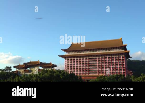 4K The Grand Hotel in sun day with blue sky. Yuanshan Great Hotel ...