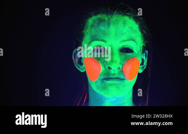 Sniffing woman Stock Videos & Footage - HD and 4K Video Clips - Alamy