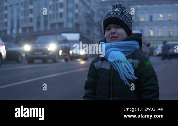 Child crying car Stock Videos & Footage - HD and 4K Video Clips - Alamy