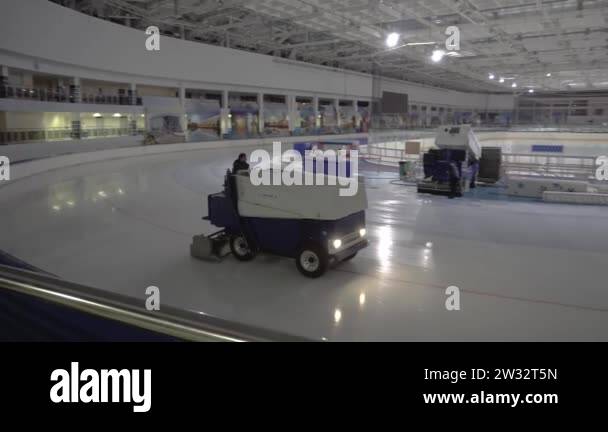 Ice speed skating arena Stock Videos & Footage - HD and 4K Video Clips ...