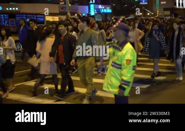 Overcrowded road sign Stock Videos & Footage - HD and 4K Video Clips ...