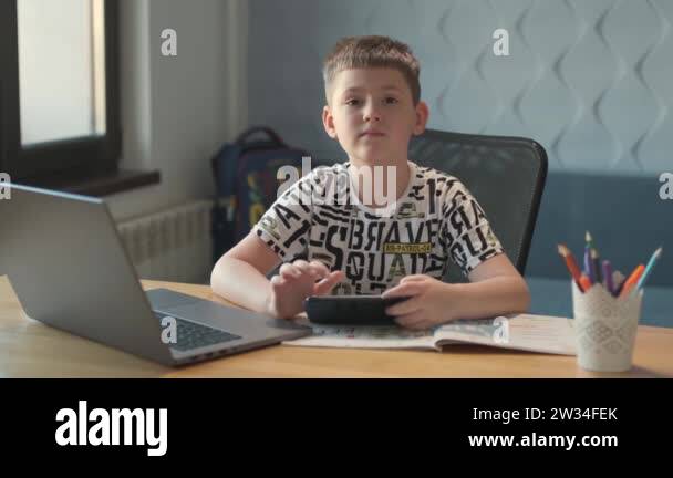 Back to School, Online learning, distance lesson, education at home ...