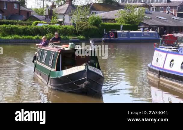 Ellesmere wales Stock Videos & Footage - HD and 4K Video Clips - Alamy