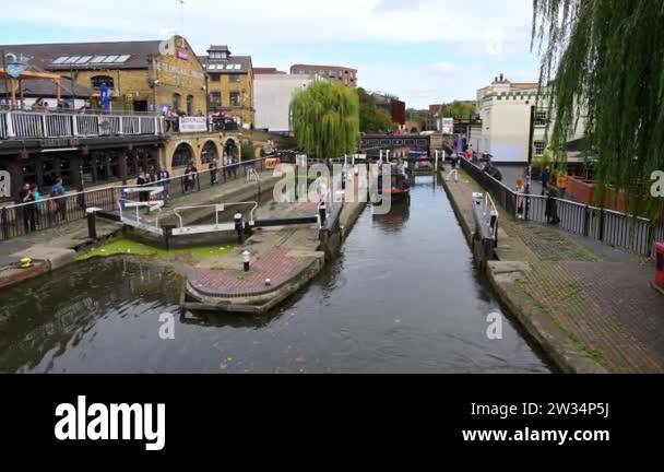 Narrow open boats Stock Videos & Footage - HD and 4K Video Clips - Alamy