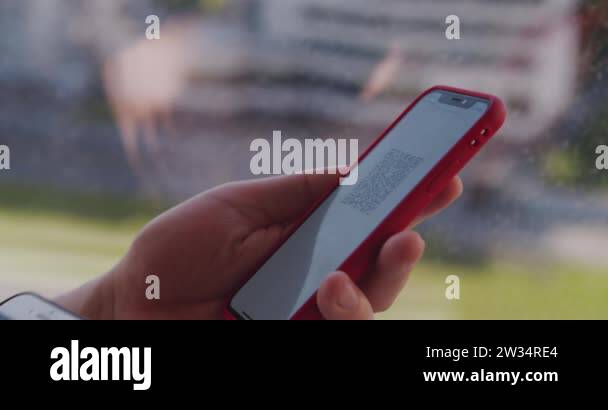 Scanning qr code Stock Videos & Footage - HD and 4K Video Clips - Alamy
