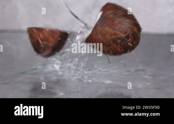 Water slashing Stock Videos & Footage - HD and 4K Video Clips - Alamy
