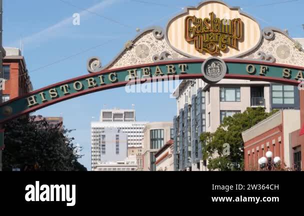 SAN DIEGO, CALIFORNIA USA - 13 FEB 2020: Gaslamp Quarter historic ...