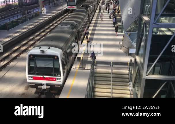 Perth railway station train Stock Videos & Footage - HD and 4K Video ...