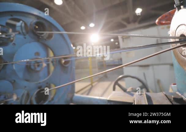Cable production process. Multi-core cable weaving process, cable ...