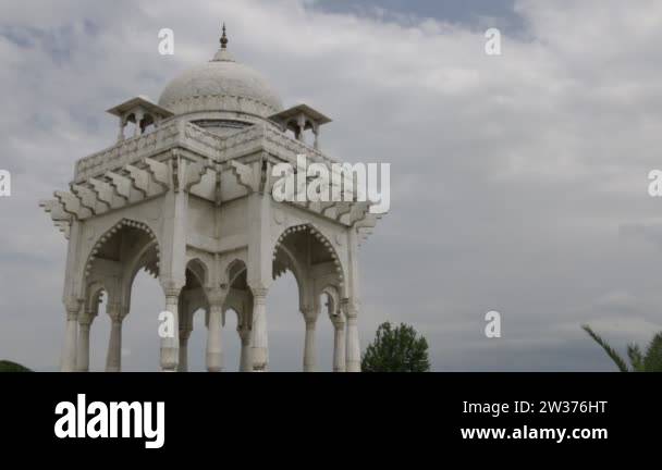 White Marble Monument at Fatima Jinnah Park in Islamabad, Pakistan ...