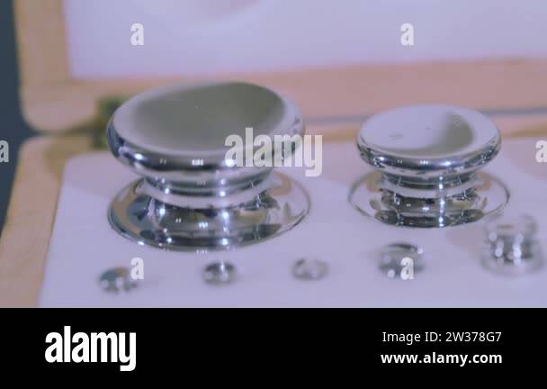 Electronic scale calibration procedure. Weighing scale calibration ...