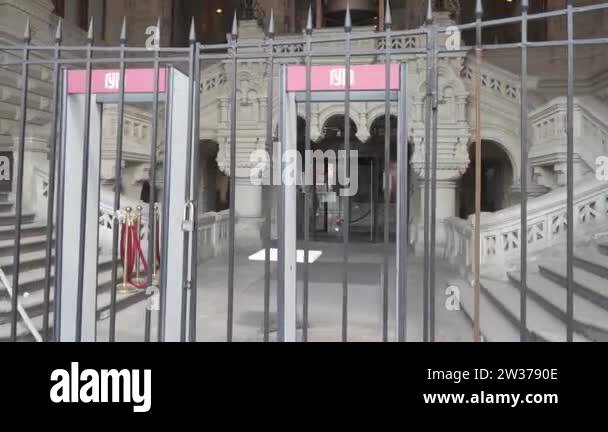 Kremlin entrance gate Stock Videos & Footage - HD and 4K Video Clips ...
