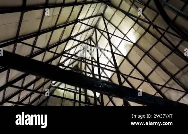 Unique truss design Stock Videos & Footage - HD and 4K Video Clips - Alamy
