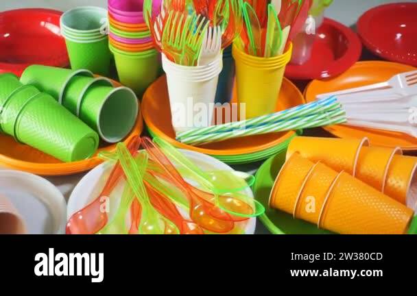 Disposable dinnerware Stock Videos & Footage - HD and 4K Video Clips ...
