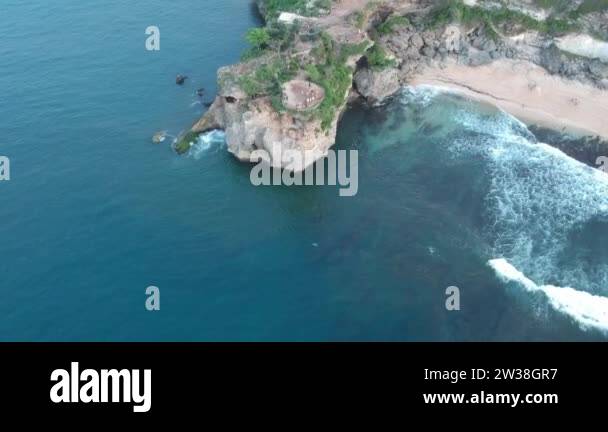 Flying off cliff Stock Videos & Footage - HD and 4K Video Clips - Alamy