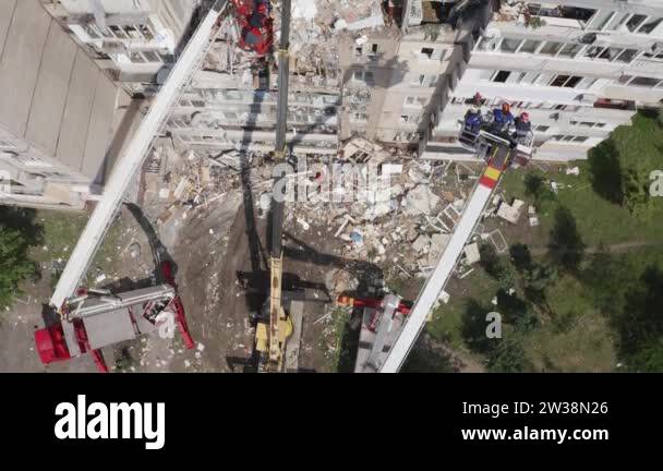 Bomb assembly Stock Videos & Footage - HD and 4K Video Clips - Alamy